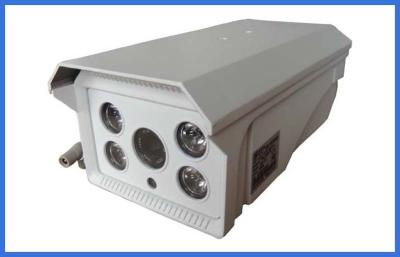 Cina Super shell 900TVL 100 meters night vision Analog CCTV Camera 4 pcs IR LED lamp in vendita