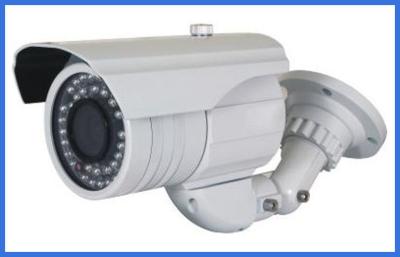 Cina Security Product 42pcs ¢5 IR LED HD 1200TVL 720P IP66 Outdoor Camera Manual Zoom in vendita