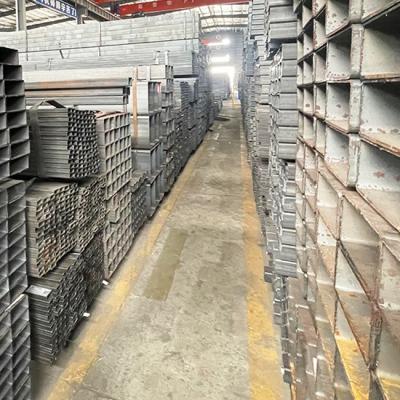 Κίνα Φωτεινή μαύρη ανόπτηση σωλήνων ERW Q355 Q195 χάλυβα κατασκευής 10x10 τετραγωνική προς πώληση