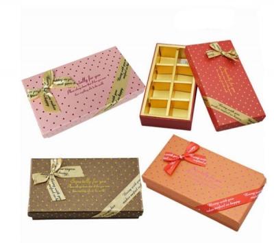 Cina Scatole di cioccolatini vuote personalizzate di lusso Scatola di cioccolatini a 8 griglie in vendita