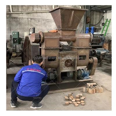 Chine Machine à briquette mécanique mobile à combustible de sciure pour pelletage de carburant solide à base de cocotier à vendre