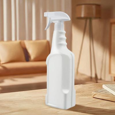 China Hot Sale Print Logo Refillable 850ml HDPE Trigger White Home Used Plastic Spray Bottle for Cleaning Porcelain Table Range Hood for sale