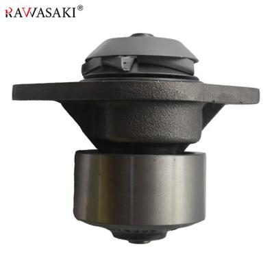 Cina Escavatore Engine Water Pump 4D102 6D102 6735-61-1101 6736-61-1520 di PC200-6 PC220-6 R220-5 in vendita