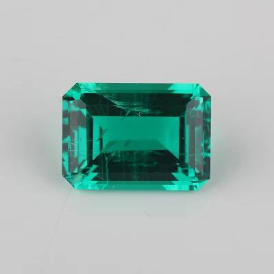 Cina 7*9mm Octagon Emerald Cut Green Synthetic Emerald Stone Forever One Color Moissanite in vendita
