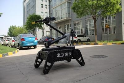 China 967 * 646 * 750mm EOD Roboter-Motor mit Sprengstoff-Unterbrecherscheibe/zielen Gerät zu verkaufen