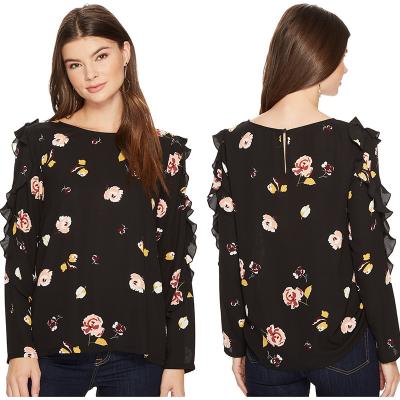 中国 落下衣類Wのひだの長い袖の細部の黒のブラウスの花の女性上 販売のため