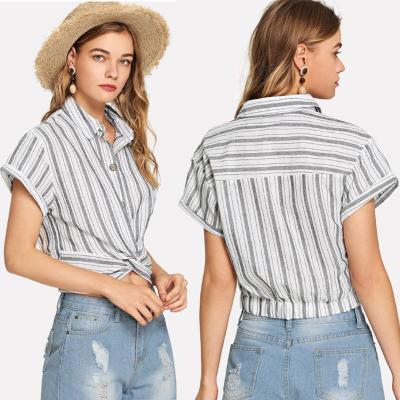 中国 ワイシャツつばが付いている2019人の方法女性の縞の設計ブラウス 販売のため