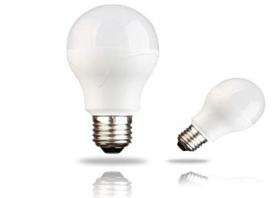 Cina Lampadina Non-Dimmable di CRI80 E27 LED 140D, lampade di Non Irritazione 6W LED in vendita