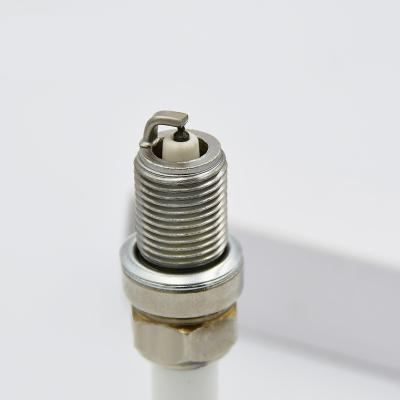 中国 GK3-5 GK3-5A GK3-1A 6082 6104 6106 N0038 インダストリアル スパークプラグ R3K12-78 販売のため