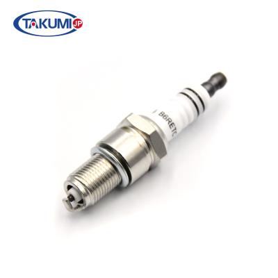 Κίνα Βούλωμα B6RETC γνήσιος assy-σπινθήρας 1881108061 της Hyundai/βουλωμάτων σπινθήρων μερών αυτοκινήτων της KIA προς πώληση