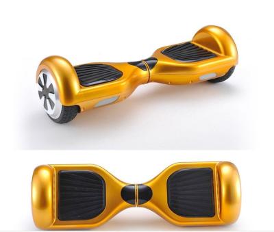 Cina Fuori di due mini bambini astuti diritti delle ruote che vanno alla deriva motorino elettrico in vendita