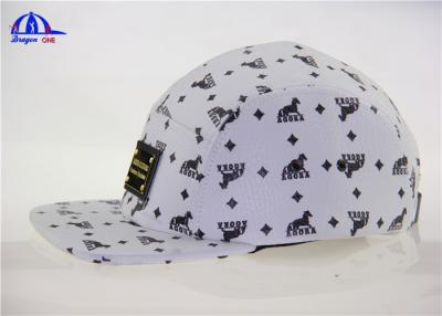 Cina OEM fresco da ogni parte cappucci stampati del cappuccio/Snapback del campo dei di 5 pannello con il logo del metallo in vendita