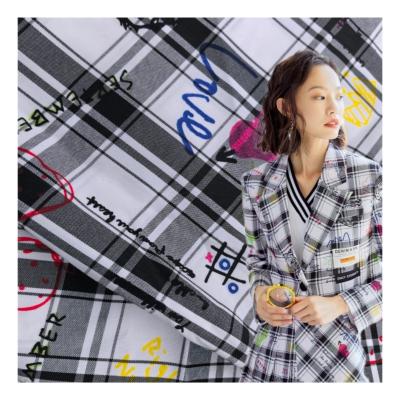 China Good Quality Plaid Fabric High-Quality Printing for Statement Spring Apparel for sale