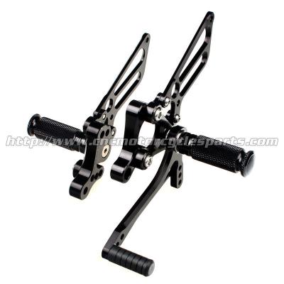 Cina La parte posteriore regolabile del motociclo dell'alluminio di CNC mette Rearsets per Ducati 748 in vendita
