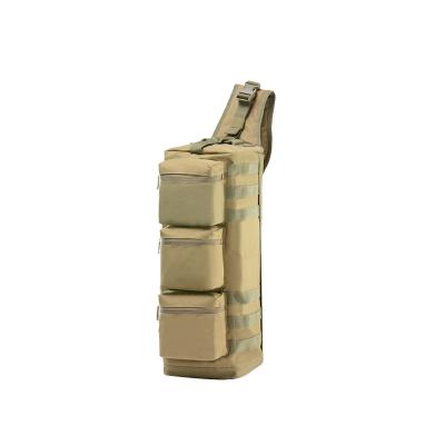 China Mochila de ombro inclinada confortável Saco de khaki com armação externa e três bolsos à venda