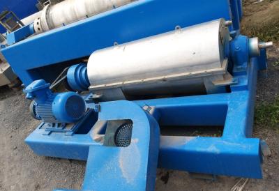 China Centrifugadora de decantador de 1000-3000G 0-3000RPM con motor de 3-15KW certificada CE ISO9001 en venta