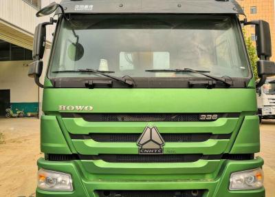 중국 12T 6x4 포좌 트럭은 Sinotruk Howo7 녹색의 붐 기중기를 거치했습니다 판매용