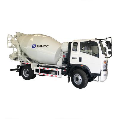 Cina Auto di bassa potenza del camion del miscelatore di cemento di HOWO che carica 4x2 3cbm 5M3 in vendita