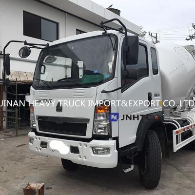 Cina Auto di bassa potenza del camion del miscelatore di cemento di HOWO che carica 4x2 3cbm 5M3 in vendita