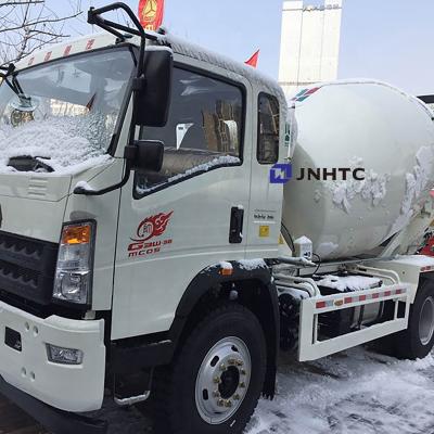 Cina Auto di bassa potenza del camion del miscelatore di cemento di HOWO che carica 4x2 3cbm 5M3 in vendita