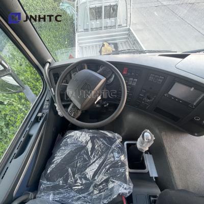 Κίνα HOWO 6X4 371 πράσινο κυβικό βαρέων καθηκόντων φορτηγό απορρίψεων 20 με το φως συναγερμών σώματος φορτίου τύπων του U προς πώληση