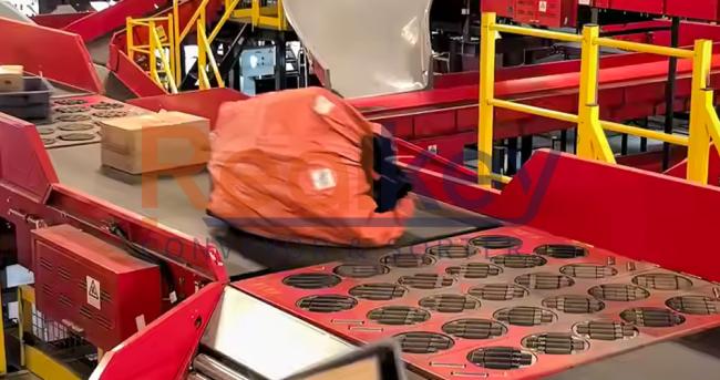 Modular design of the swivel wheel sorter for easy maintenance