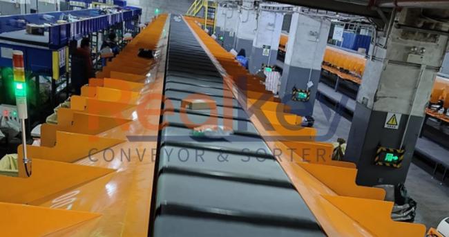 Technical diagram of Cross Belt Sorter