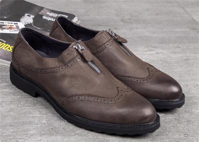 Cina Accenti classici eleganti del Wingtip di Brown scuro delle scarpe di vestito con la chiusura lampo in vendita