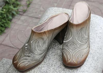 Cina Talloni durevoli dell'impedimento del cuoio della pelle bovina, scarpe dell'impedimento delle donne spesse del tacco alto in vendita