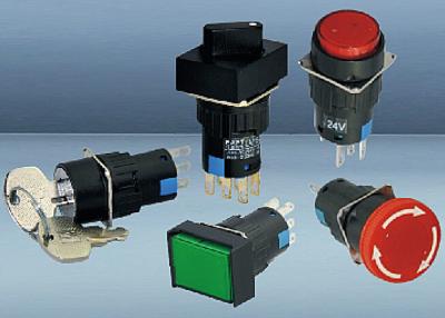 China Interruptor de tecla iluminado momentâneo automotivo, tecla do interruptor da luz à venda