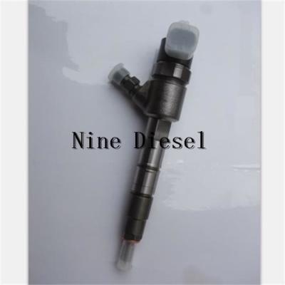 Cina Iniettore diesel 0445110305 di Bosch della ferrovia comune con l'ugello DLLA82P1668, valvola F00VC01359 in vendita