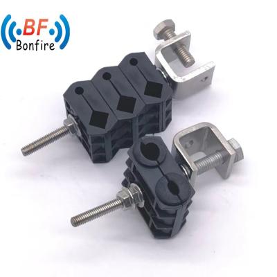 Chine Clampe en plastique facile à utiliser pour les câbles d'alimentation et les fibres sur le site de télécommunications 4,5 mm-23 mm de diamètre à vendre