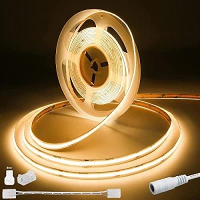 Cina Long Lifespan 50000 Hours 24V LED Light Strip for Holiday Decor 5m Length Waterproof in vendita