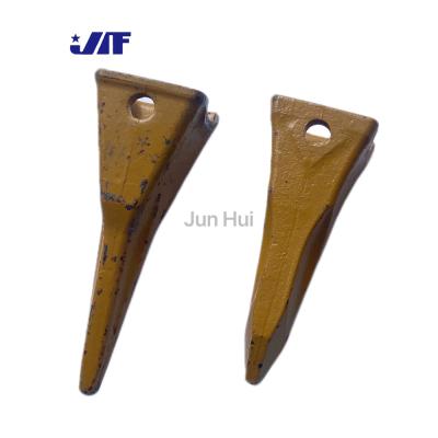 중국 대우 굴삭기 DH220 굴삭기 버킷 이 2713 - 1217년 판매용