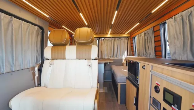 Family-Friendly Motorhome Spacious Sleeping Area & Kid-Safe Design for Camping Trips RV Motorhome Camper Van 12V Fridge Van