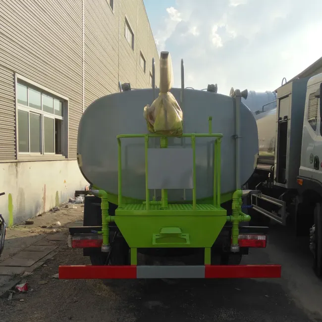 Dongfeng 4*2 11cbm 11000L Water Sprinker Tank Bowser Truck Drinking Water Delivery Tanker Truck