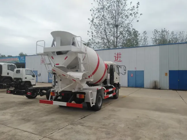 Forland 6cbm Cement Carrying Construction Equipment Cement Mixing Truck Concrete Mixer Pump Truck Small Concrete Mixer