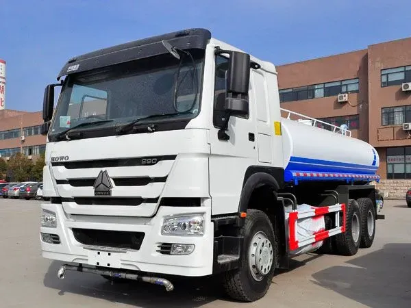 Sinotruck HOWO 20tons 20000liters 20cbm Water Spraying Watering Cart Sprinkler Tank Garden Drinking Water Transportation Truck