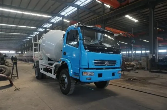 Agitating Lorry Cheap 6cbm Concrete HOWO Mixer Mining Truck