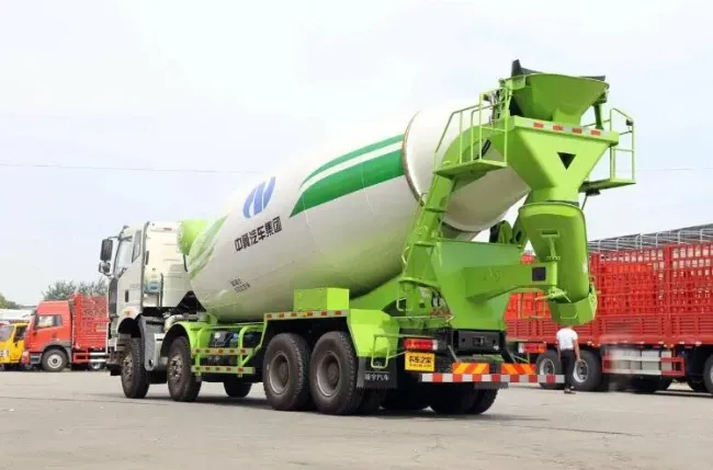 FAW Concrete Mixer Truck 9m3 for Sales with PMP System