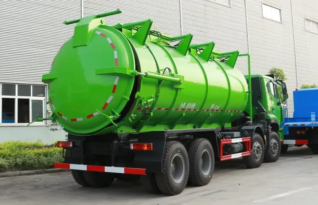 Sinotruk 20000 Liters Road Cleaning Truck 20cbm Sewage Vacuum Suction Truck
