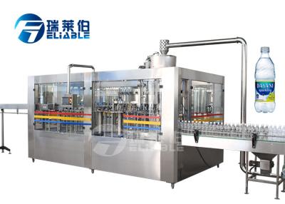 China Vollautomatische gekohlte Getränk-Füllmaschine zu verkaufen