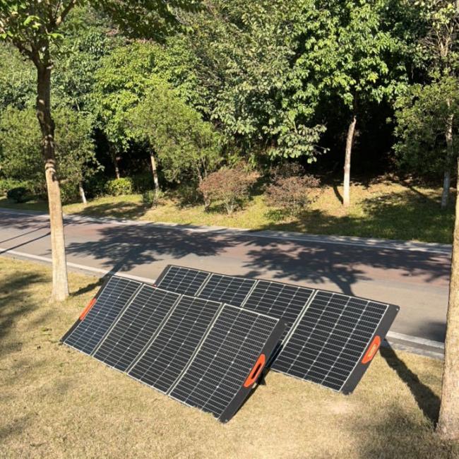 Best-Selling Collapsible Solar Panels for External Emergency Solar Cells