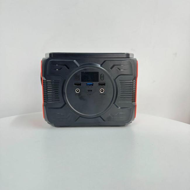 The 200W Rechargeable Back-up Camping Outdoor Battery Energy System Supplies a Portable Solar Power Station