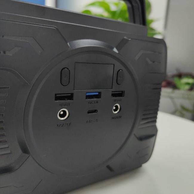 200W Multi-Functional Portable Emergency Energy Storage Power Portable Power Station