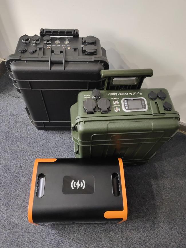 Portable Pull Rod Design 3000W Outdoor Mobile Power High-Power Output Solar Generator Energy Storage Power Station