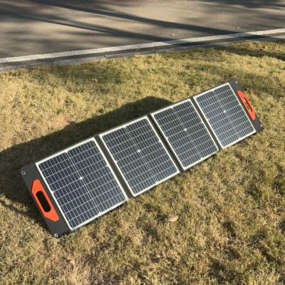 中国 モバイル電力用100W太陽光パネル 56*63.2*4.5cm 折りたたみのサイズ 軽工業用 販売のため