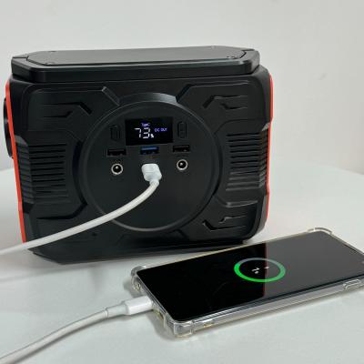 Cina Generatore eolico solare a uscita di 200W per campeggio RV Emergenza pesca notturna in vendita