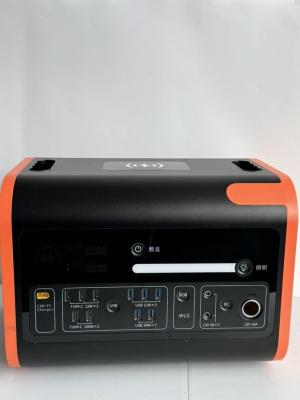 China 800W de carregamento solar Fonte de alimentação de ondas sinusoidais puras Perfeito para viver ao ar livre e viajar à venda