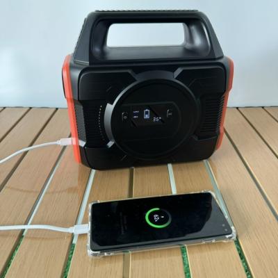 China 110V/220V/300W288wh/600W Estação de Energia Portátil de Emergência ao Ar Livre com Ja Socket de Saída AC à venda
